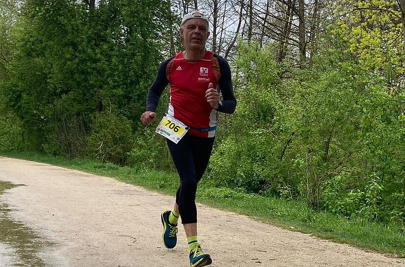 Weltkulturerbelauf Bamberg 2023: Georg Elflein läuft mit 64 den ...