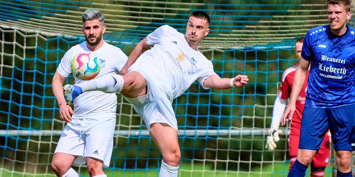 Fußball, Bayernliga: Yannik Jassmann wechselt vom ASV Niederndorf zum ...