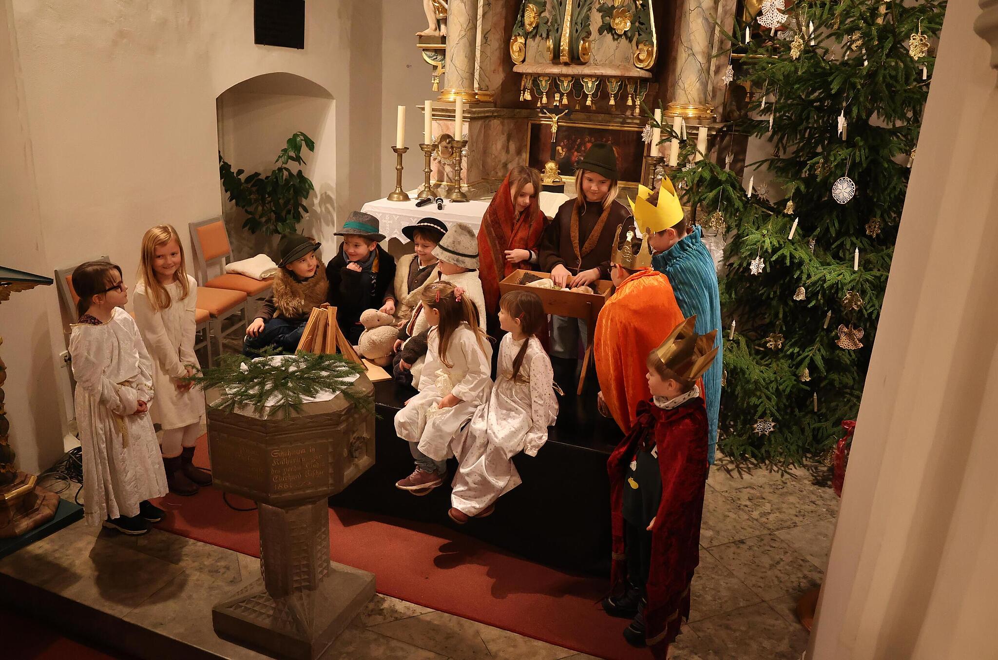 Die Advents- und Weihnachtszeit im Kulmbacher Land beschert eine Reihe von wunderschönen Motiven ...