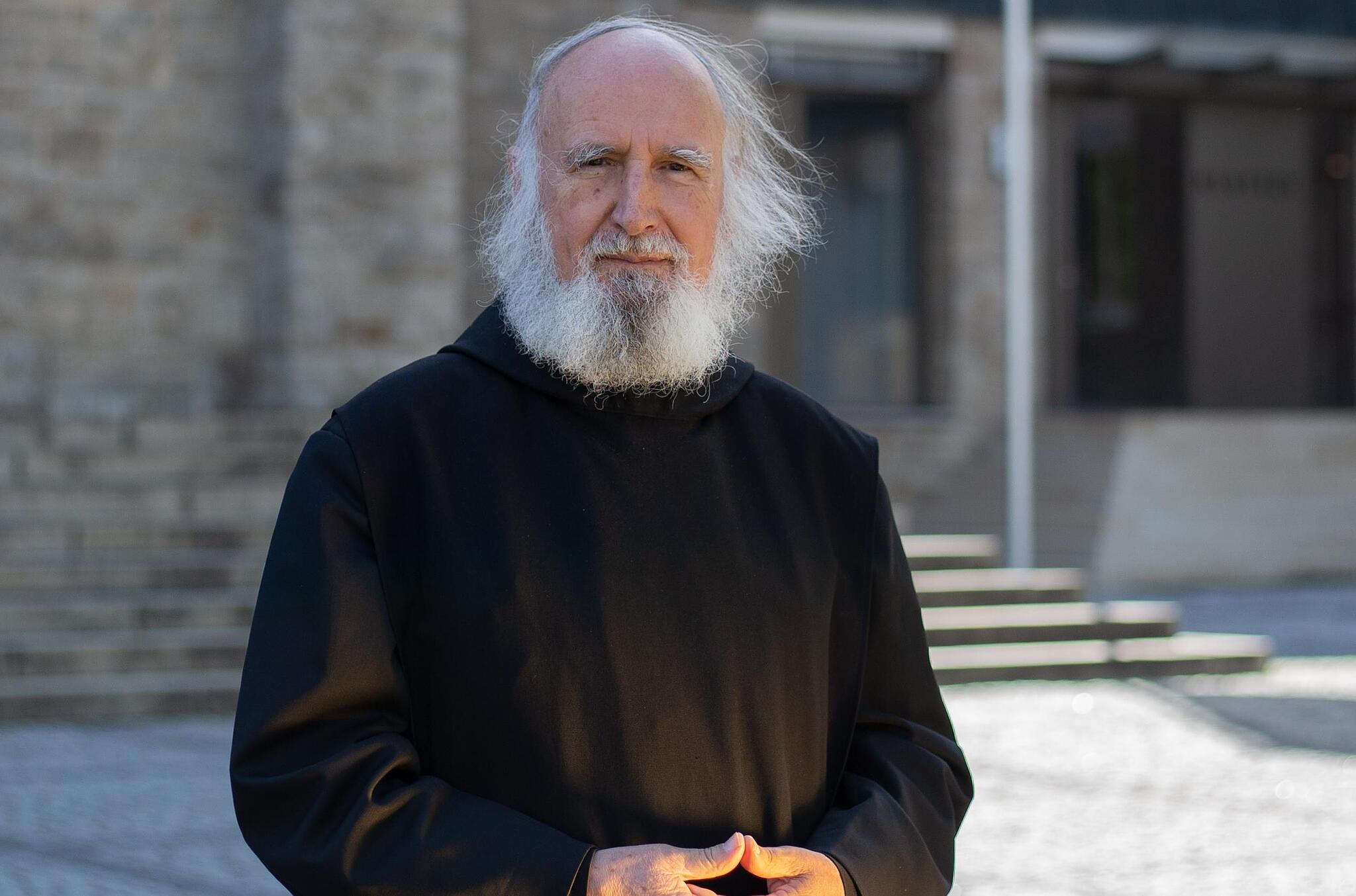 Pater Anselm Grün spricht am 20. Oktober 2023 in Kulmbach zum Thema ...