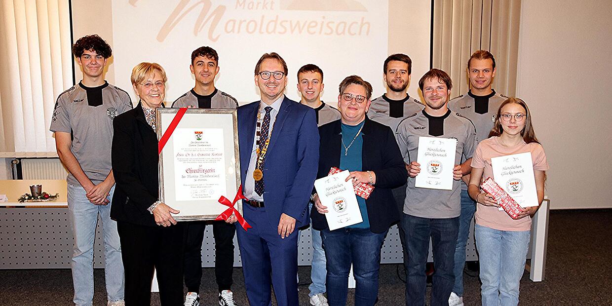 Jahresschlusssitzung Marktgemeinderat Maroldsweisach mit Ehrungen und ...