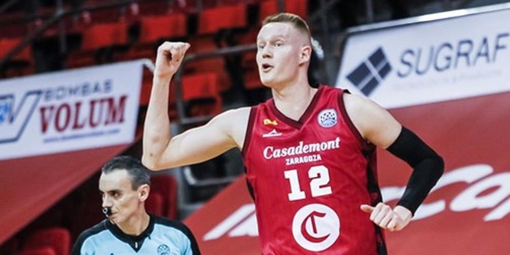 Robin Benzing, Kapitän der deutschen Basketball-Nationalmannschaft, vor ...