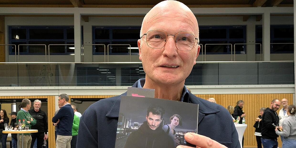 Buchpreis für Nüdlinger Hubert Ziegler alias Orlando Stein