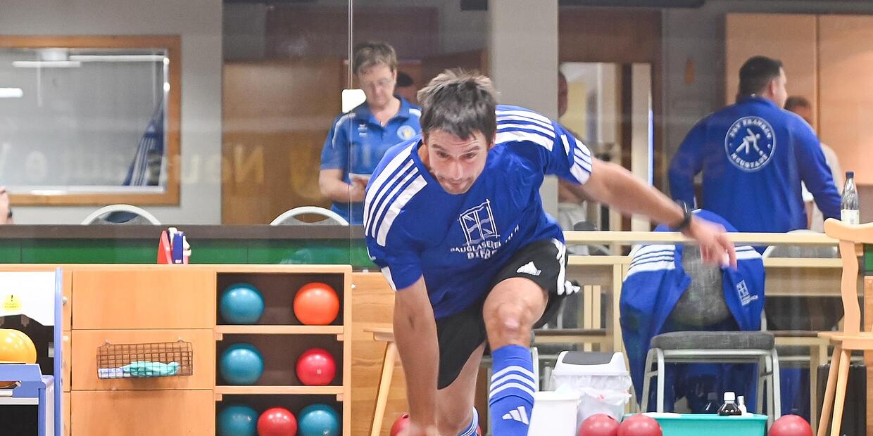 PSV Franken Neustadt dominiert Radeberger SV und erklimmt die ...