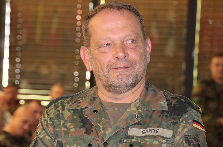 Tag der Infanterie Hammelburg: Generalleutnant Harald Gante spricht ...