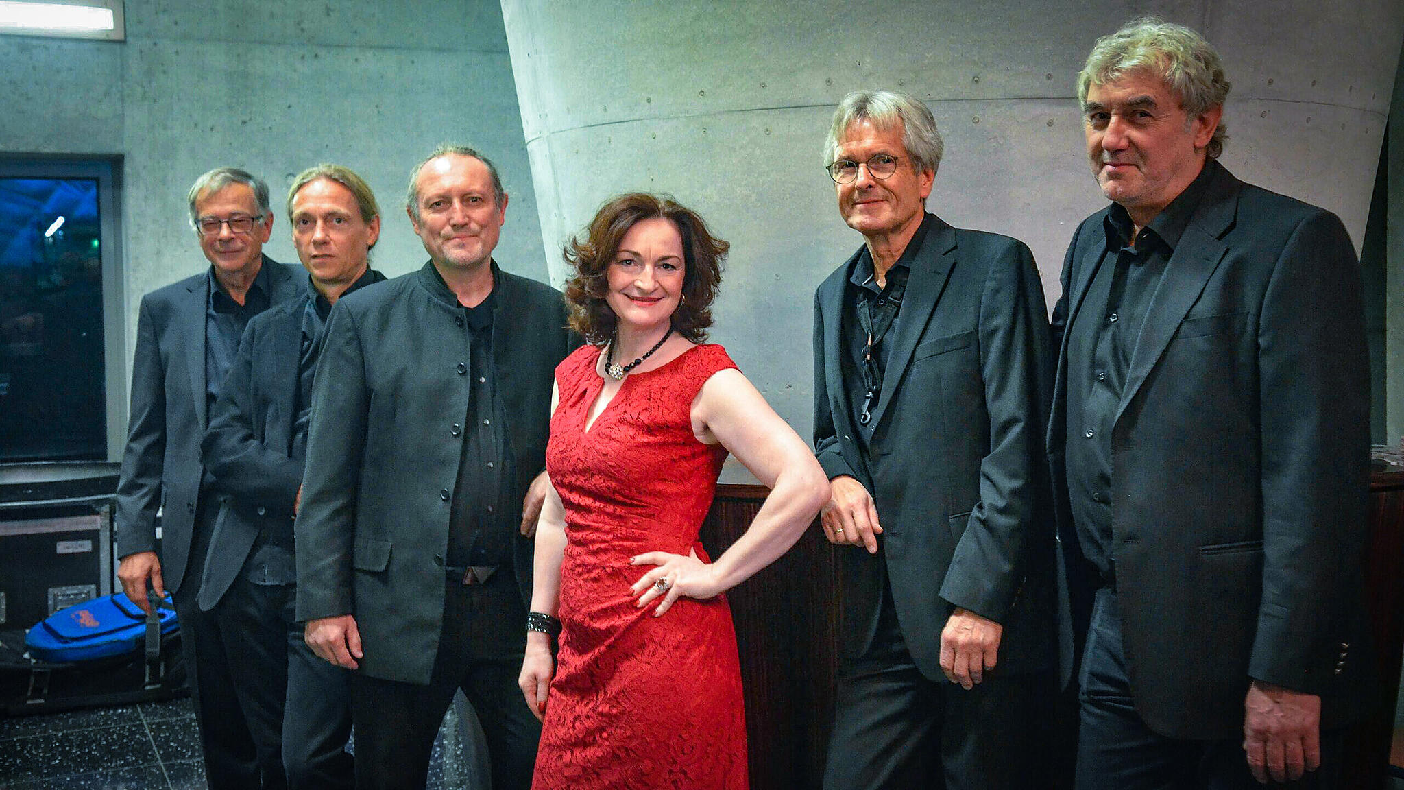 Neujahrskonzert mit "Swinging 5+1" im Bürgerzentrum