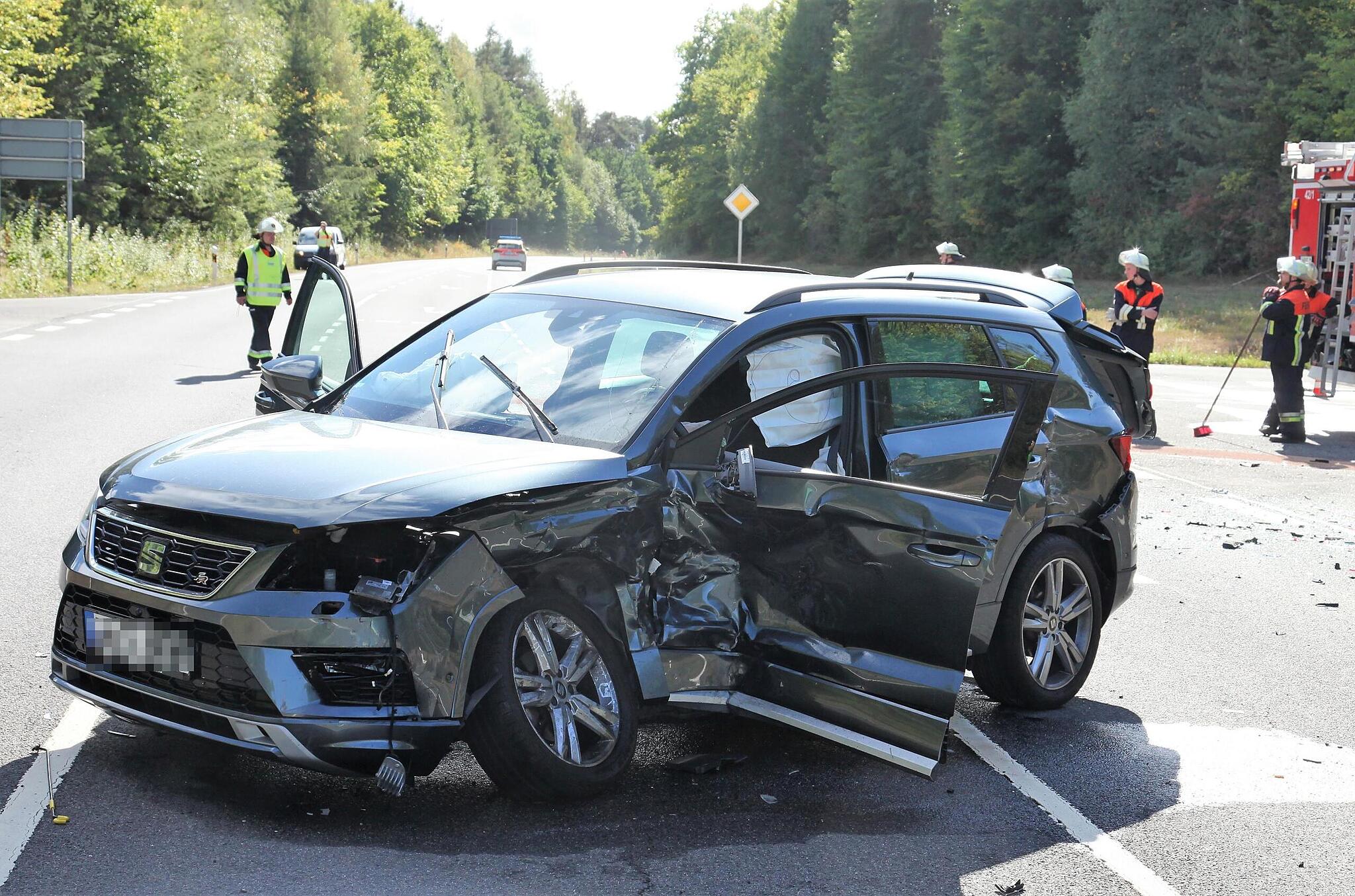 Schwerer Unfall auf der B 303