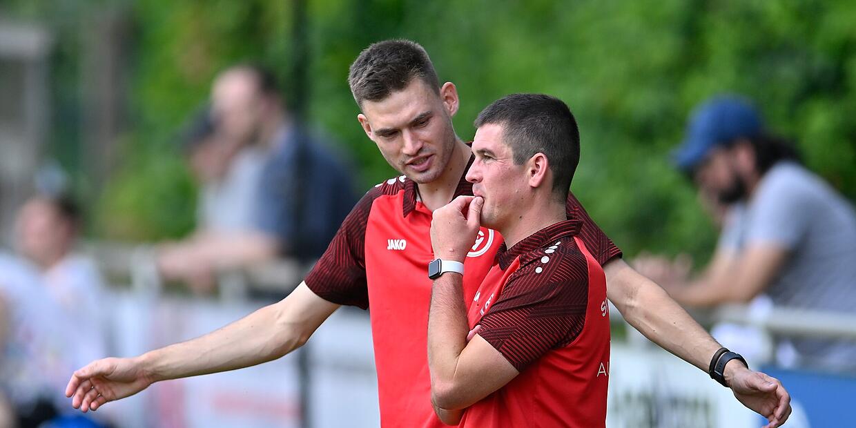 SpVgg Erlangen verlängert mit Trainerduos beider Teams
