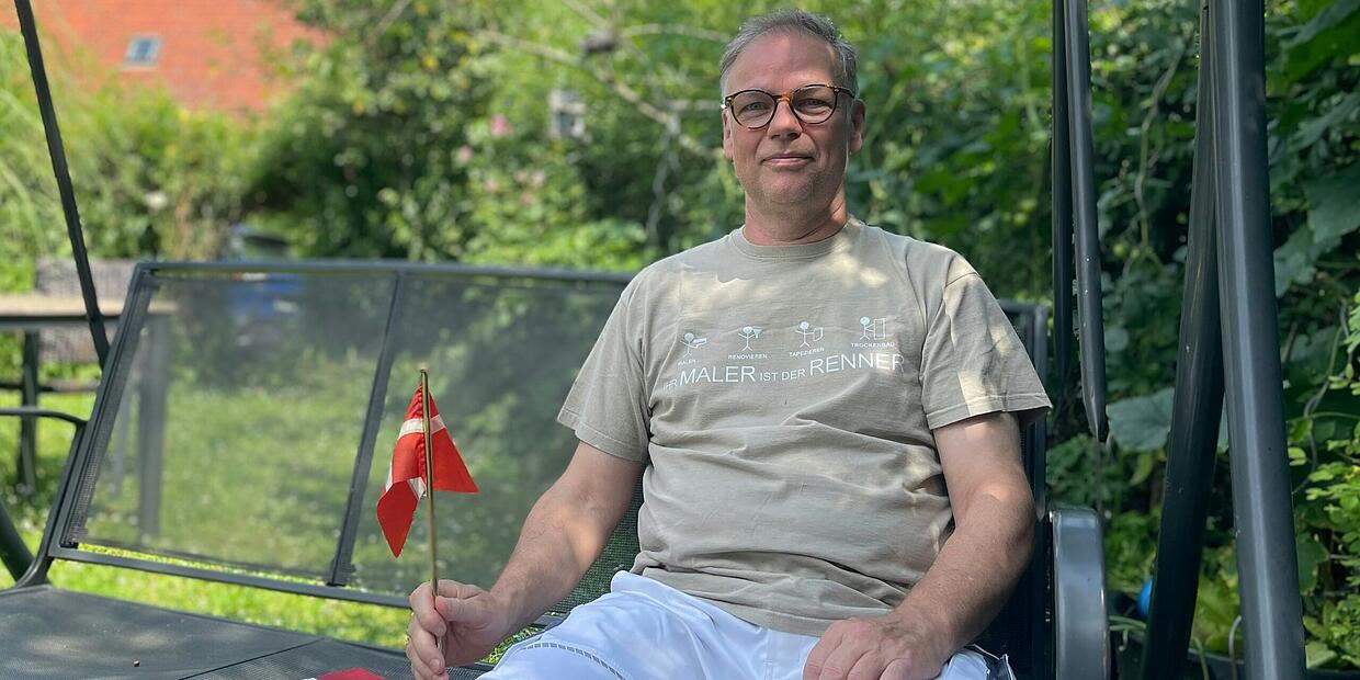 EM 2024: Warum ein Däne beim Spiel Deutschland gegen Dänemark in ...