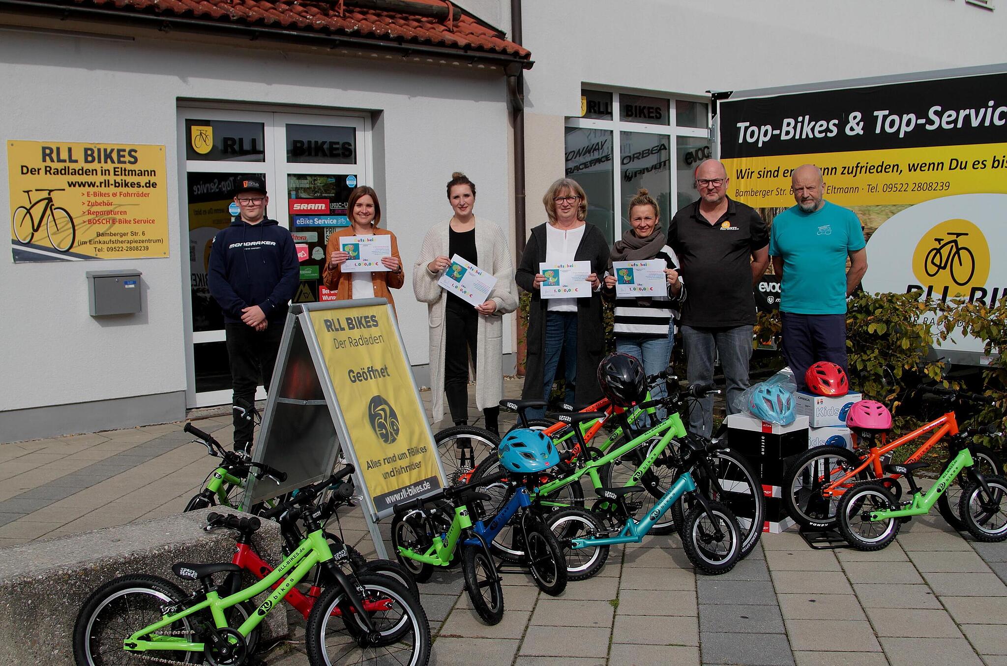 Spende: Neue Fahrräder für die Eltmanner Kindergärten