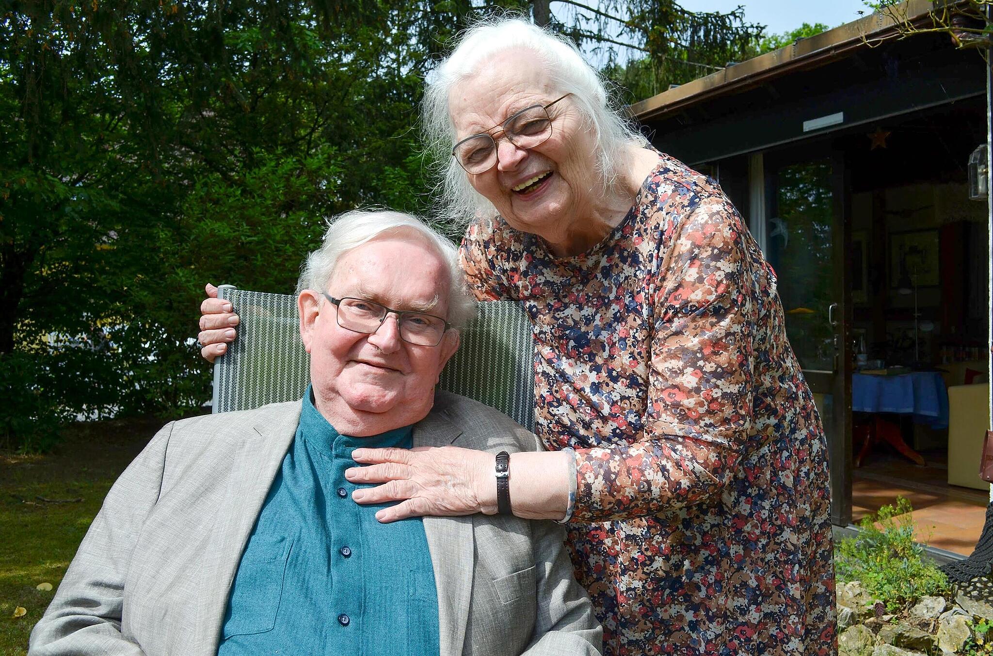 Seit 60 Jahren innige Liebe: Michael und Helga Schadeberg aus Coburg ...