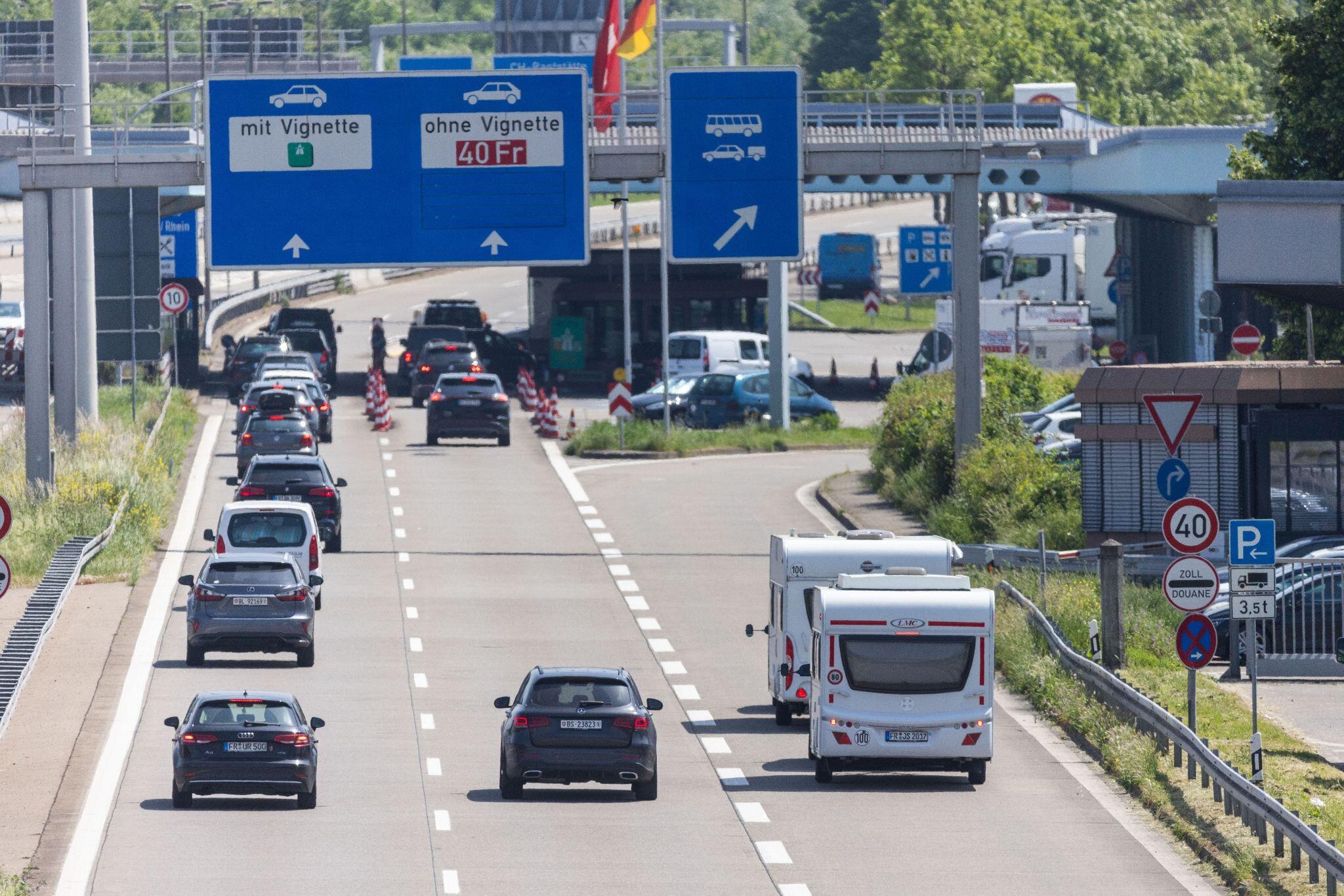 Schweiz: Ab 1. August elektronische Autobahnvignette