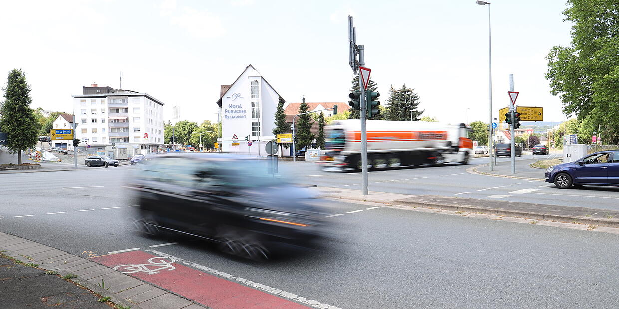 Wunderschone Sperrung B85 Kulmbach Bilder